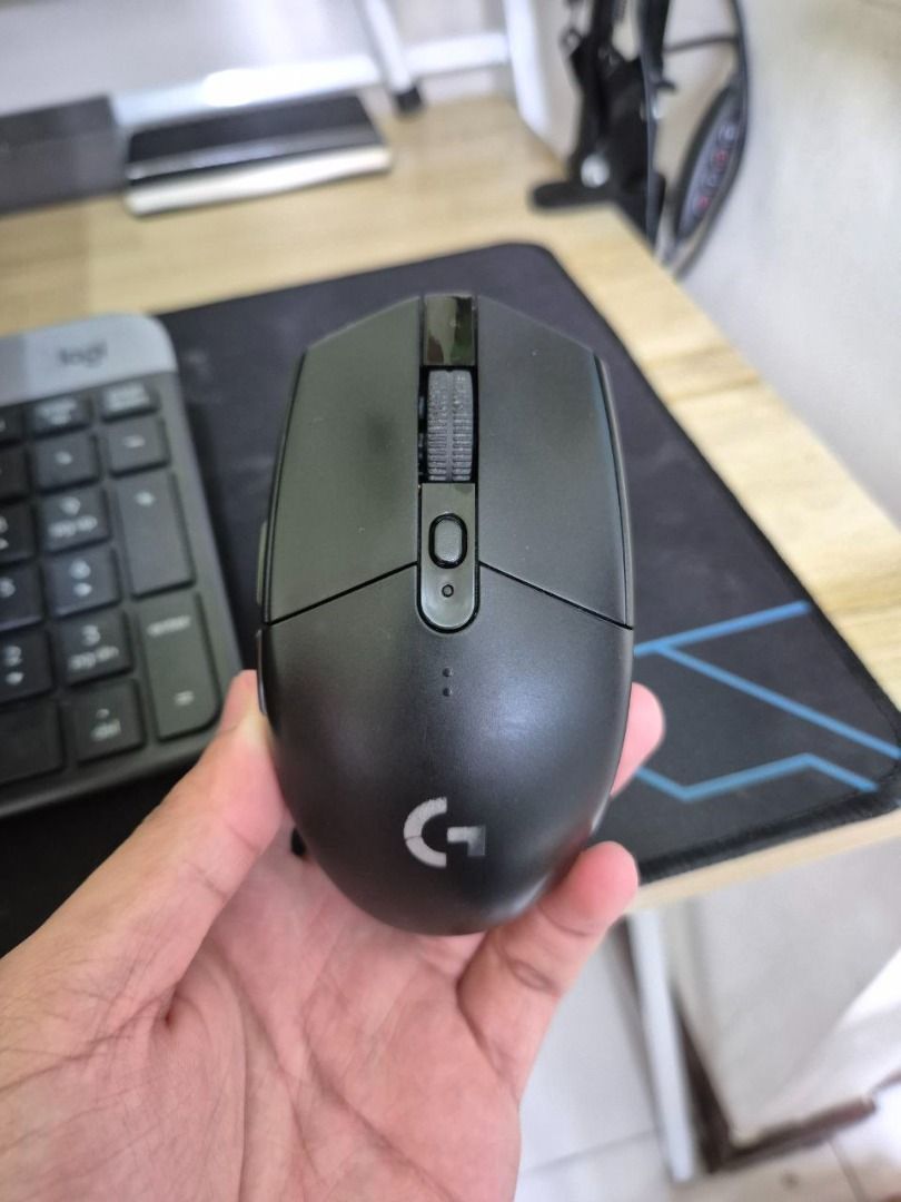 Logitech G304 Wireless Mouse, Computers & Tech, Parts & Accessories, Mouse & Mousepads on Carousell