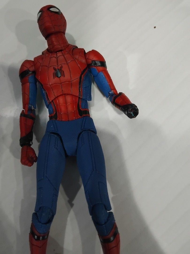 Mafex spiderman homecoming v1, Hobbies & Toys, Toys & Games on Carousell