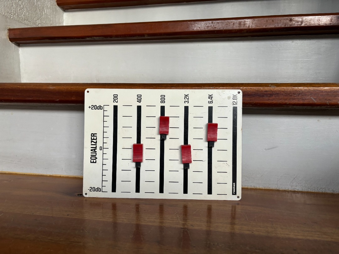 Magnetic key holder_equalizer, Furniture & Home Living, Home Decor ...