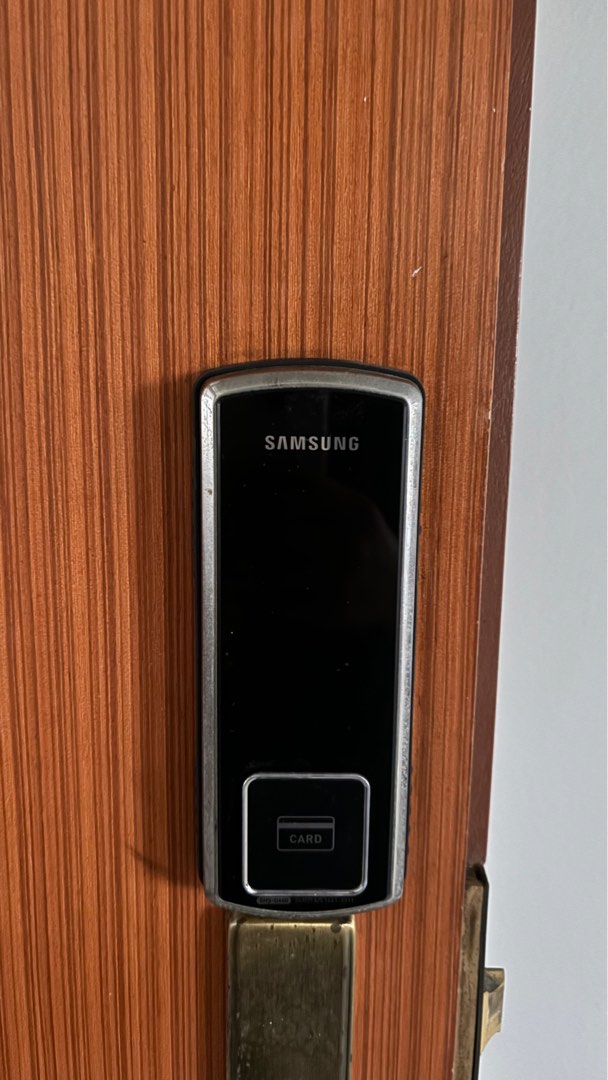 Samsung / Kaiser smart door lock, Furniture & Home Living, Security ...