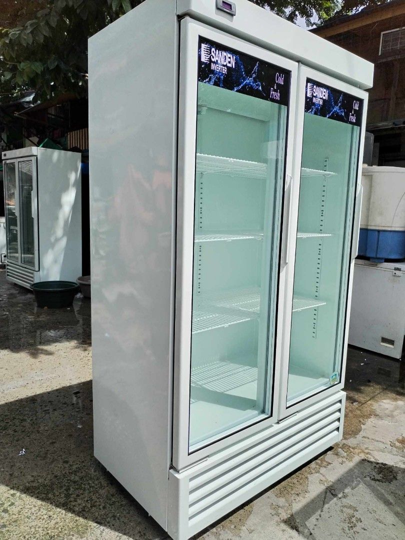 SANDEN 2DOOR CHILLER, Food & Drinks, Chilled & Frozen Food on Carousell
