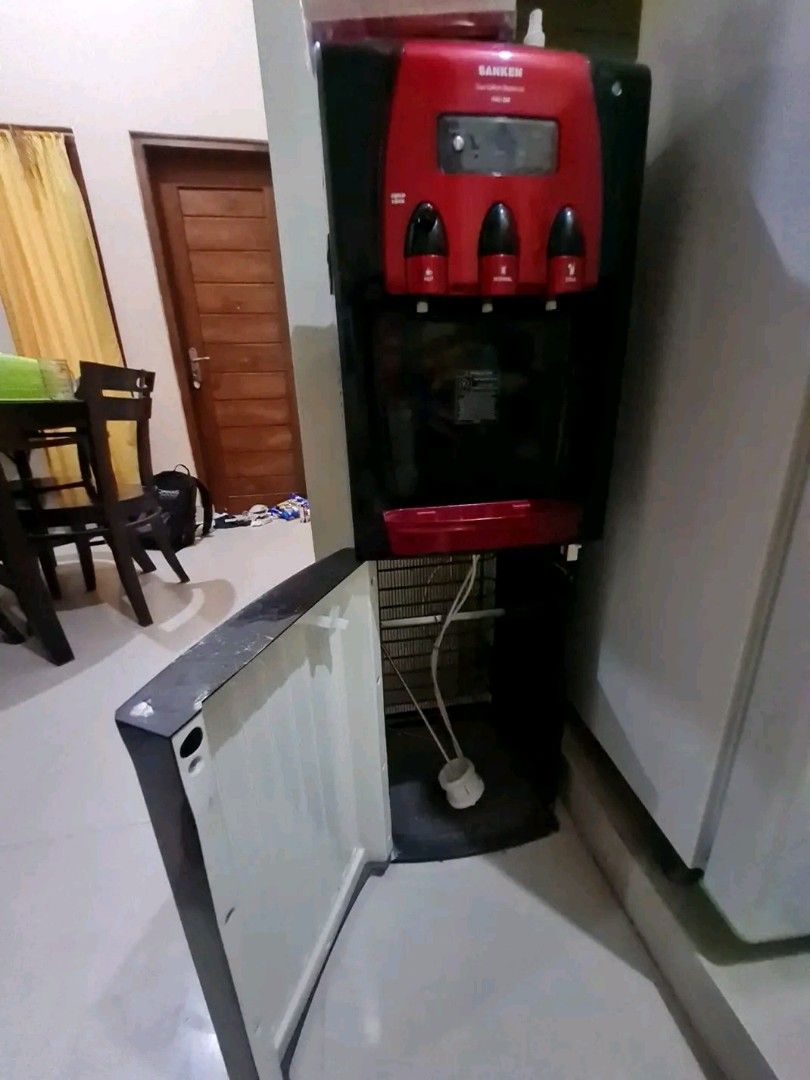 service dispenser sharp