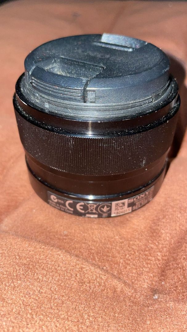 Sony SEL35F18 35mm F1.8 OSS Lens 鏡頭 E Mount 無底蓋, 攝影器材, 鏡頭及裝備 - Carousell
