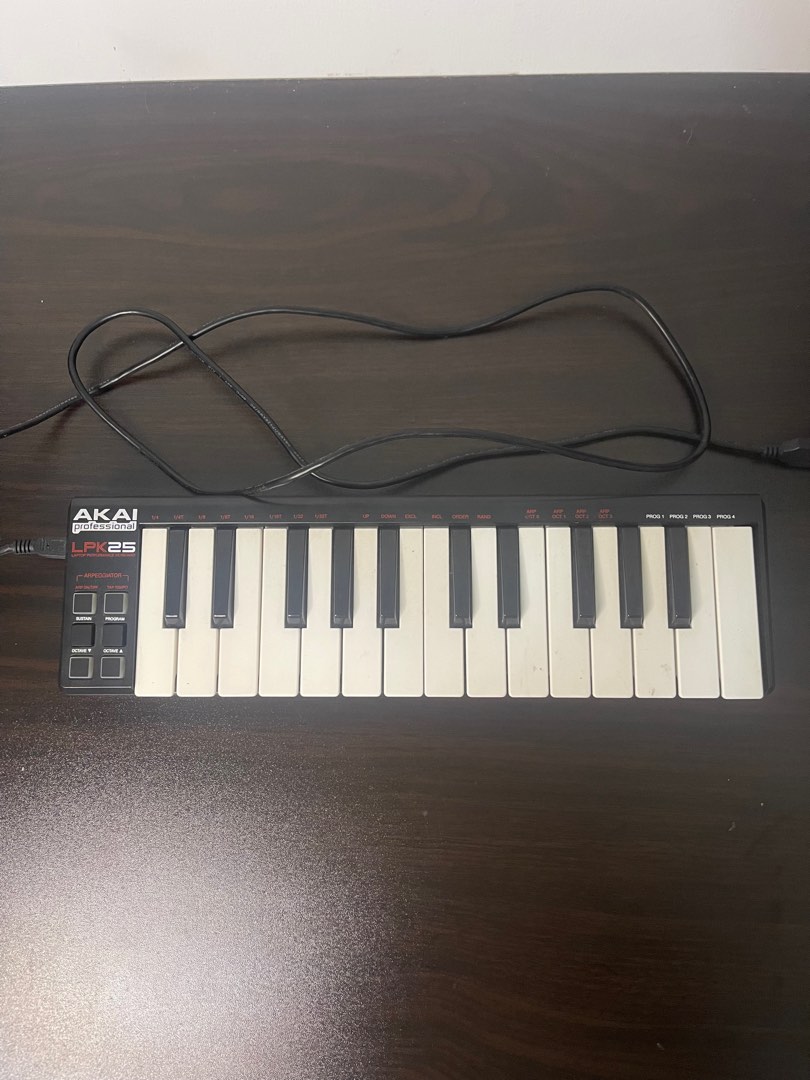 AKAI LPK25 MKII 25-key Keyboard Controller, Hobbies & Toys, Music ...