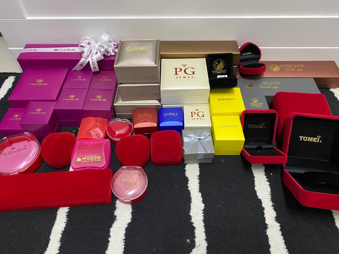 Box emas Habib Tomei Pohkong, Luxury, Accessories on Carousell