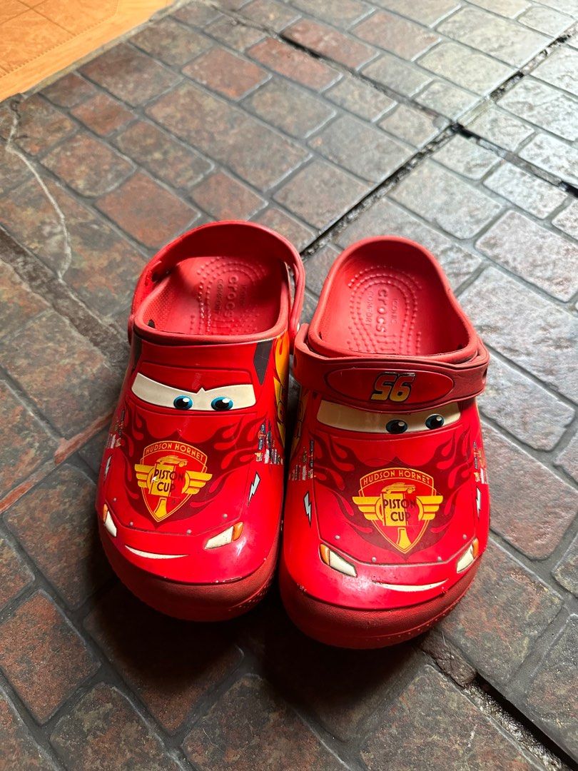Crocs Disney Cars Lightning Mcqueen, Babies & Kids, Babies & Kids ...