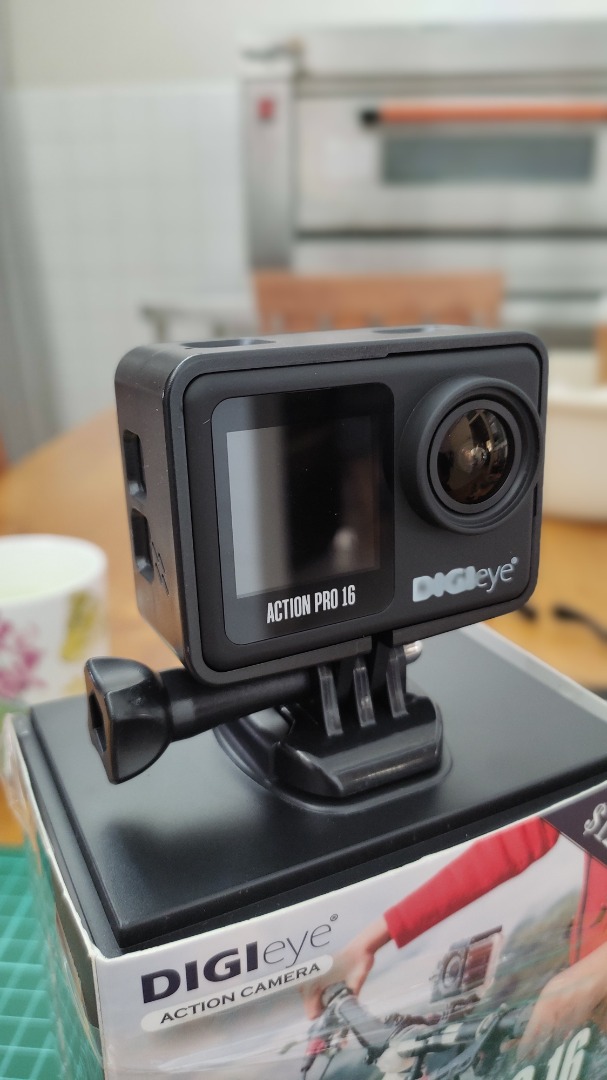 DIGIeye Action Pro 16, Photography, Cameras on Carousell