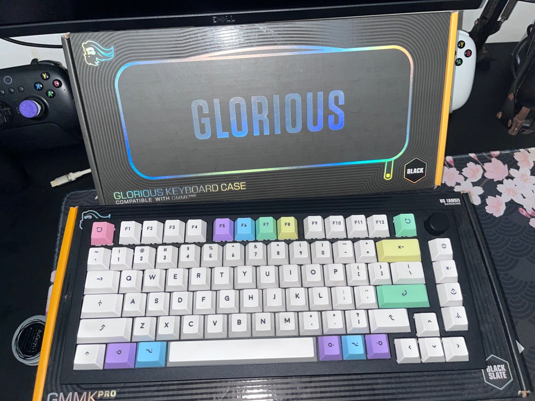 GMMK PRO COMPLETE SET WITH CASE, Computers & Tech, Parts & Accessories, Computer Keyboard on ...