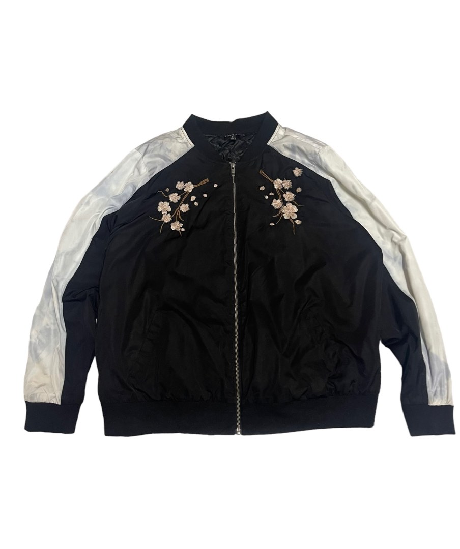 Jaket sukajan, Men's Fashion, Coats, Jackets and Outerwear on Carousell