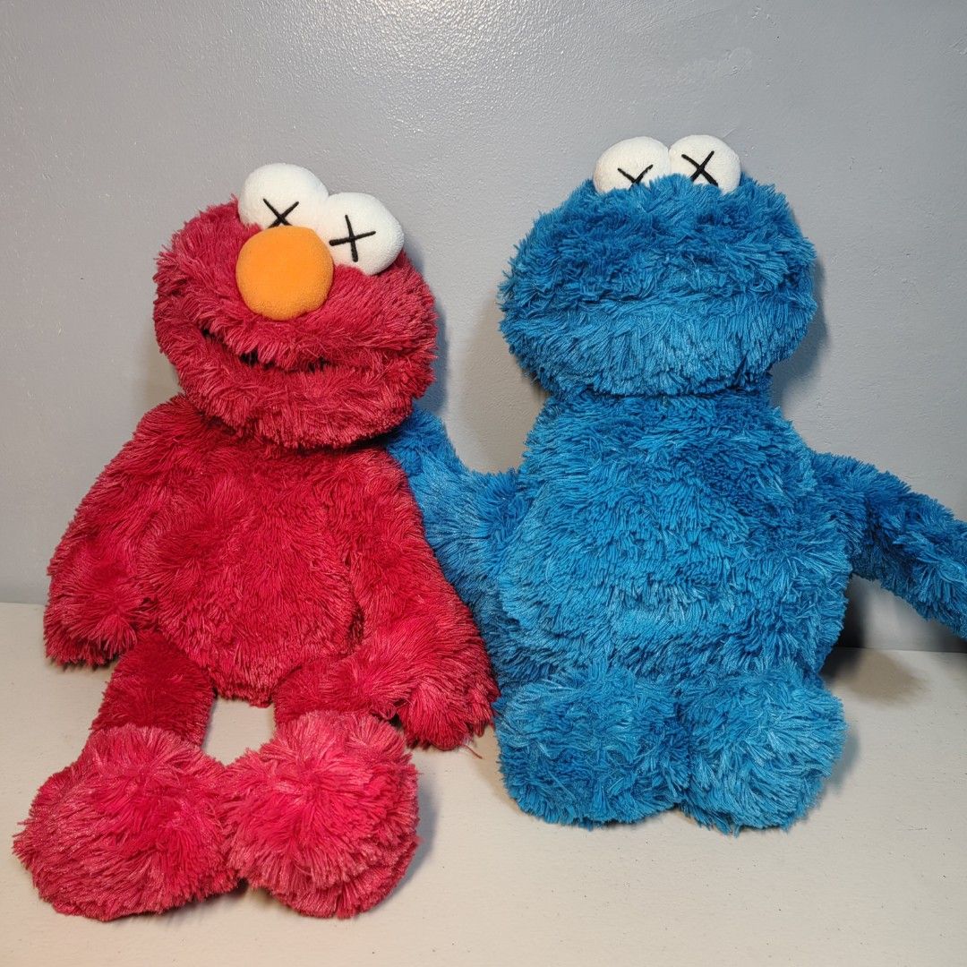 Kaws Elmo and Cookie Monster Sesame Street Plush Set, Hobbies & Toys ...
