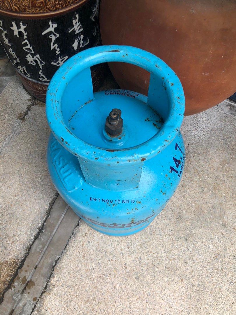 Petron Gasul LPG Tank (empty) Di-Salpak, TV & Home Appliances, Kitchen ...