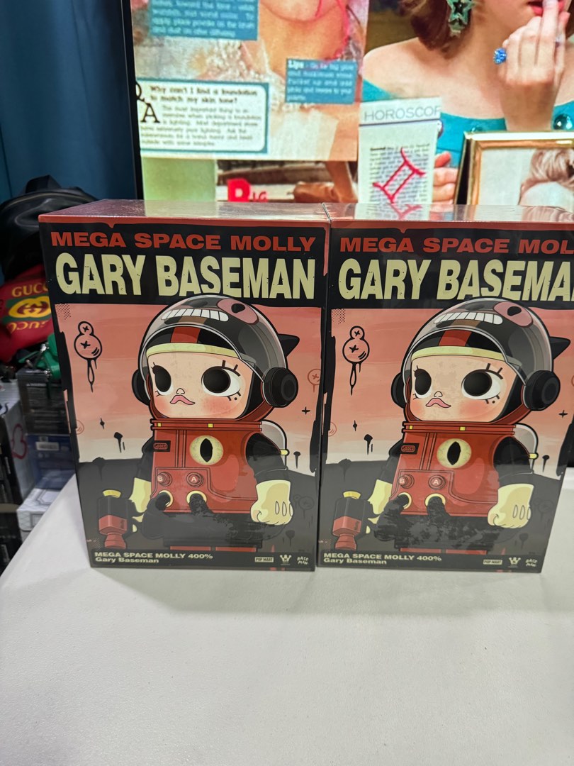 POP MART MEGA SPACE MOLLY 400% Gary Baseman, Hobbies & Toys, Toys ...