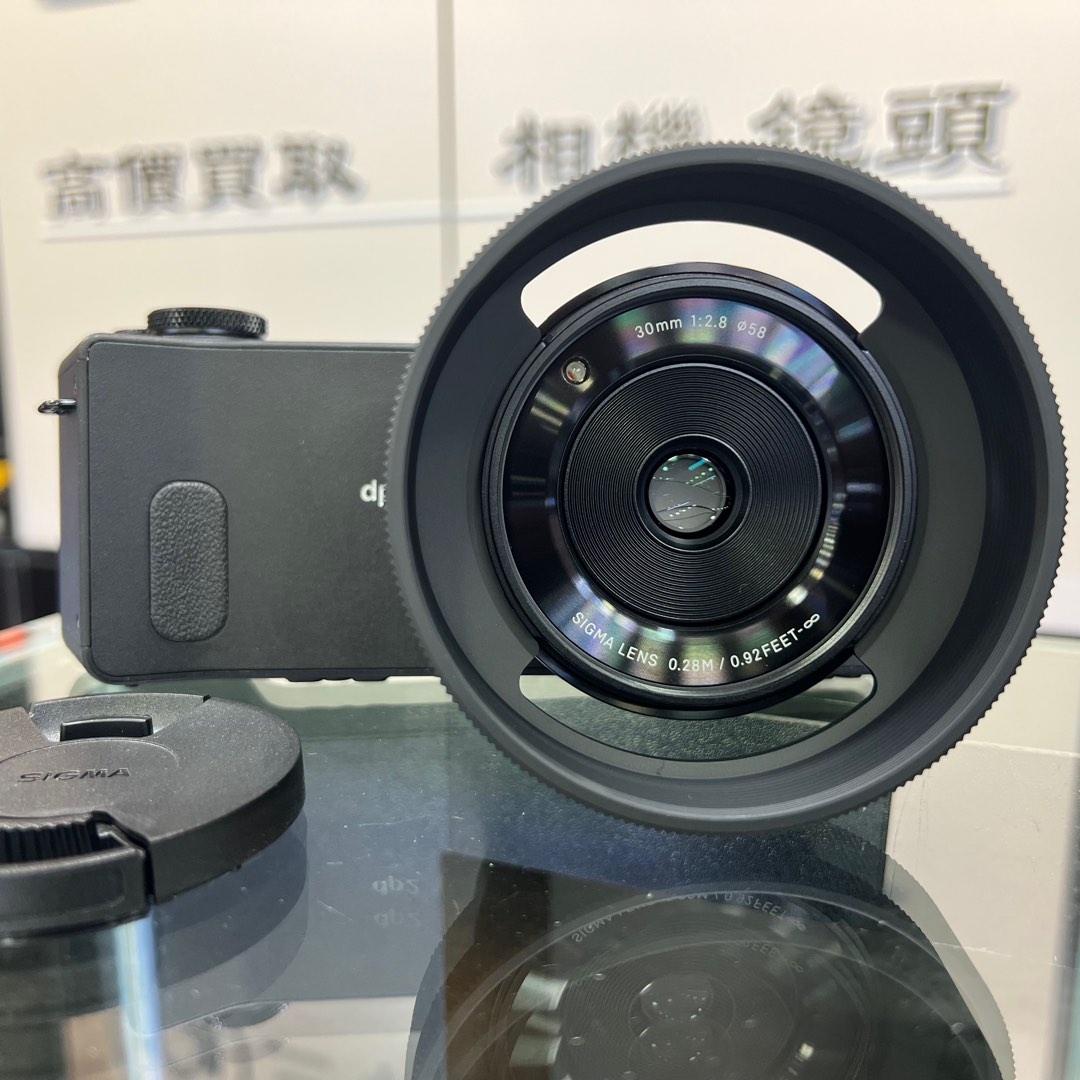 極新淨！Sigma DP2 Quattro DP2Q Foveon X3 Sensor 齊盒, 攝影器材, 相機 - Carousell