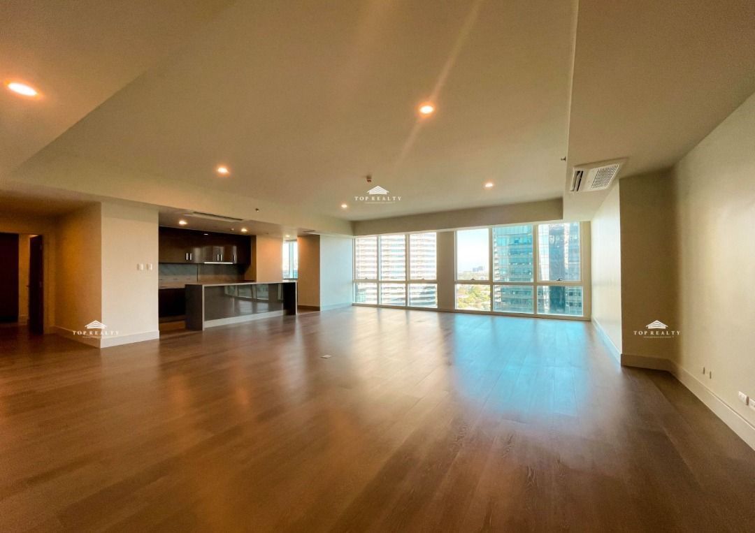 The Balmori Suites at Rockwell, 3 Bedroom for rent, Property, Rentals ...