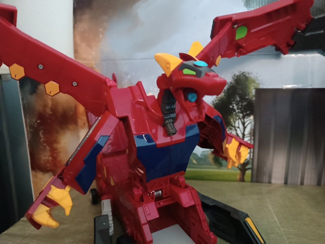 Turning Mecard Mega Dragon Red Launcher, Hobbies & Toys, Toys & Games ...
