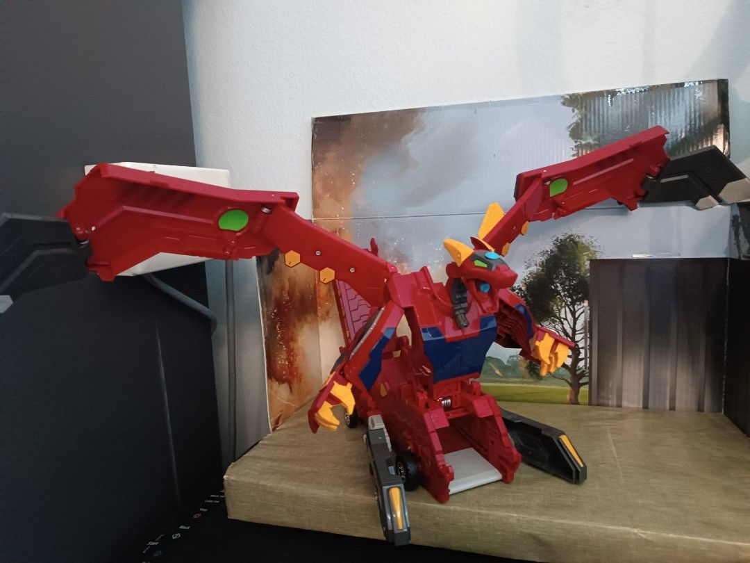 Turning Mecard Mega Dragon Red Launcher, Hobbies & Toys, Toys & Games ...