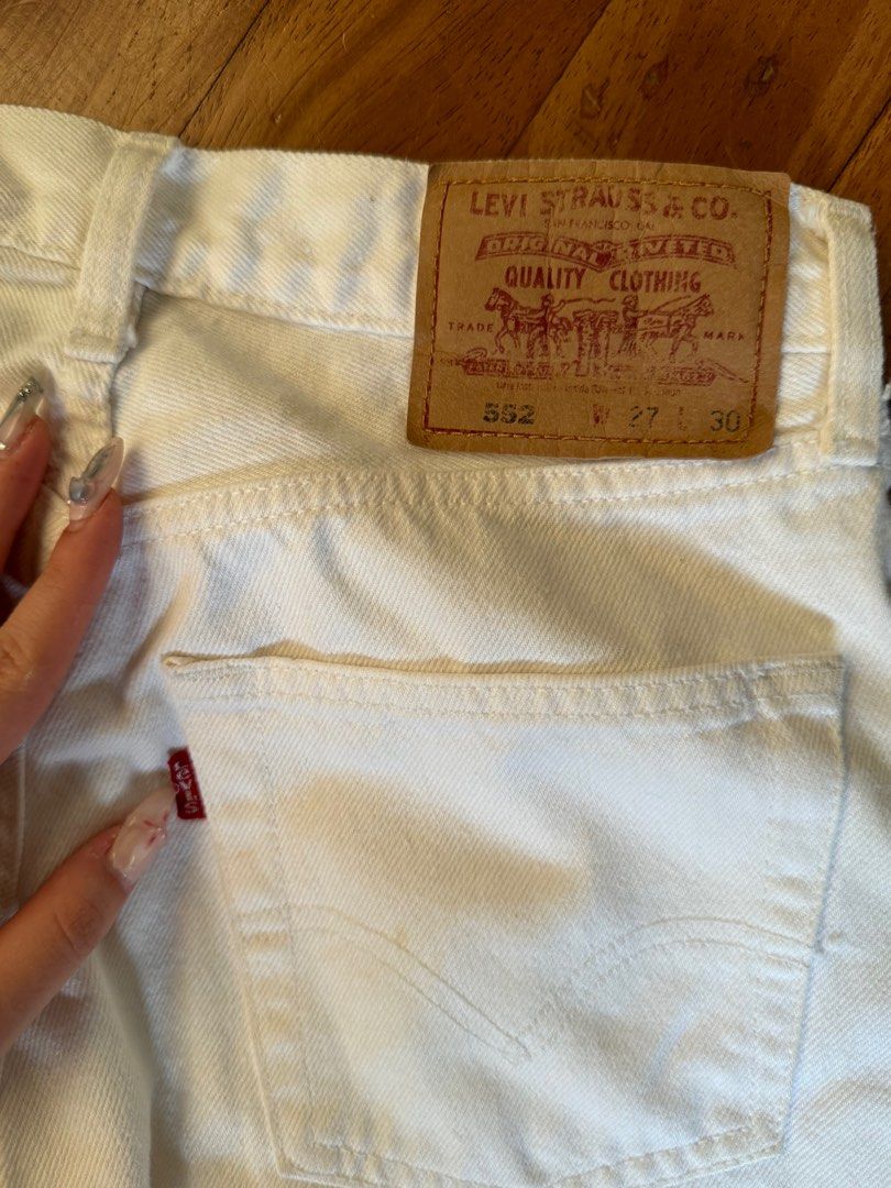 vintage white levi's, Women's Fashion, Bottoms, Jeans & Leggings on ...