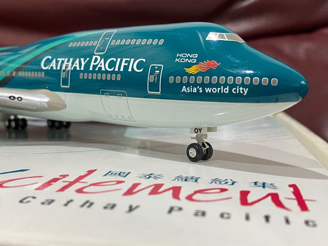 1/200 CATHAY PACIFIC B747-400 (B-HOY) Asia’s World City NT InFlight JC ...
