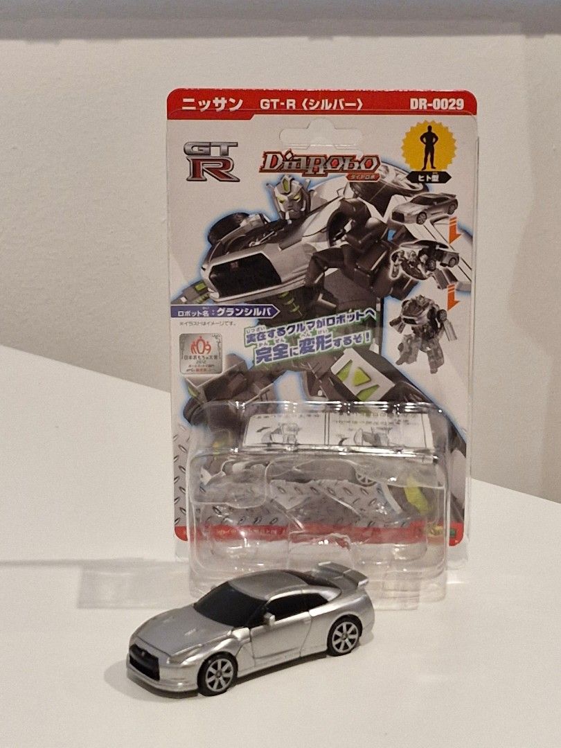 Agatsuma Diarobo Nissan GT-R GTR Transformer Robot, Hobbies & Toys ...
