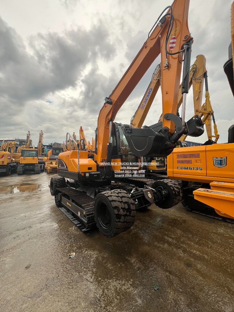 Backhoe Wheel Crawler Excavator X9 .3cbm Yanmar engine Brand New ...