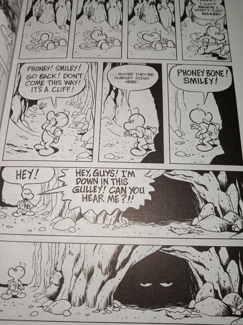 Bone: The Complete Cartoon Epic in One Volume (Comic), Hobbies & Toys ...