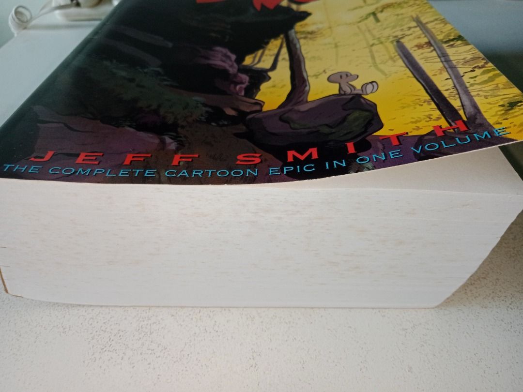 Bone: The Complete Cartoon Epic in One Volume (Comic), Hobbies & Toys ...