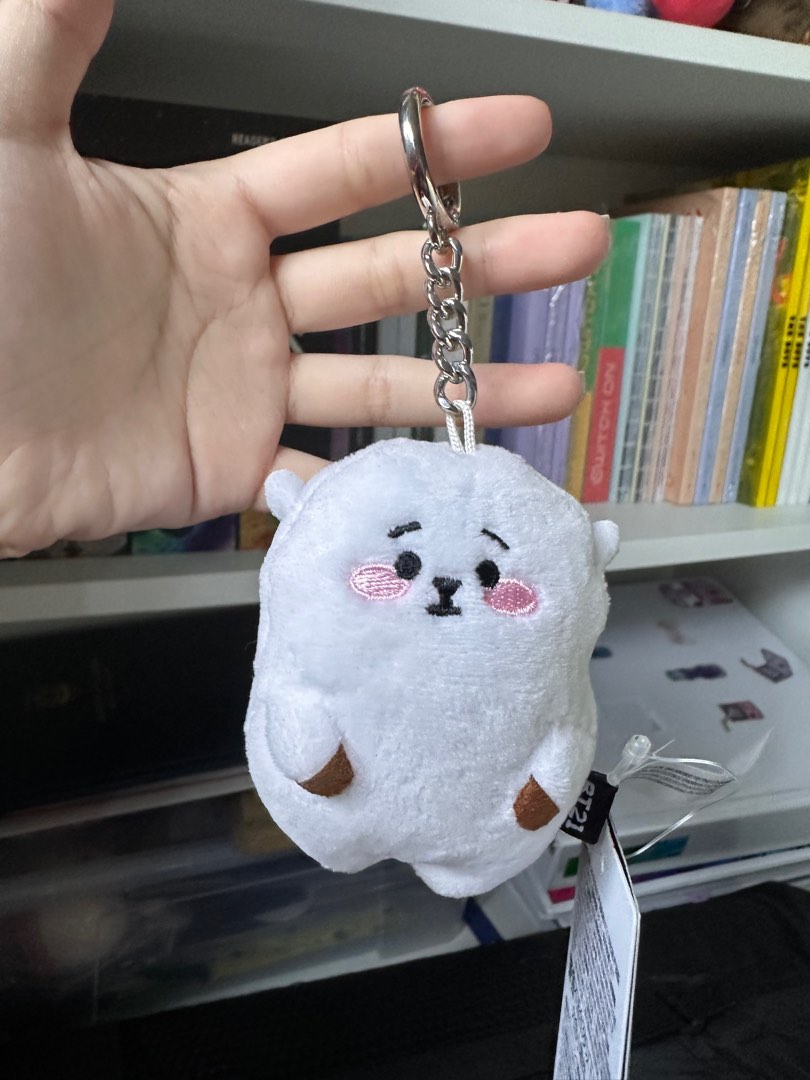 BT21 RJ keychain, Hobbies & Toys, Memorabilia & Collectibles, K-Wave on ...