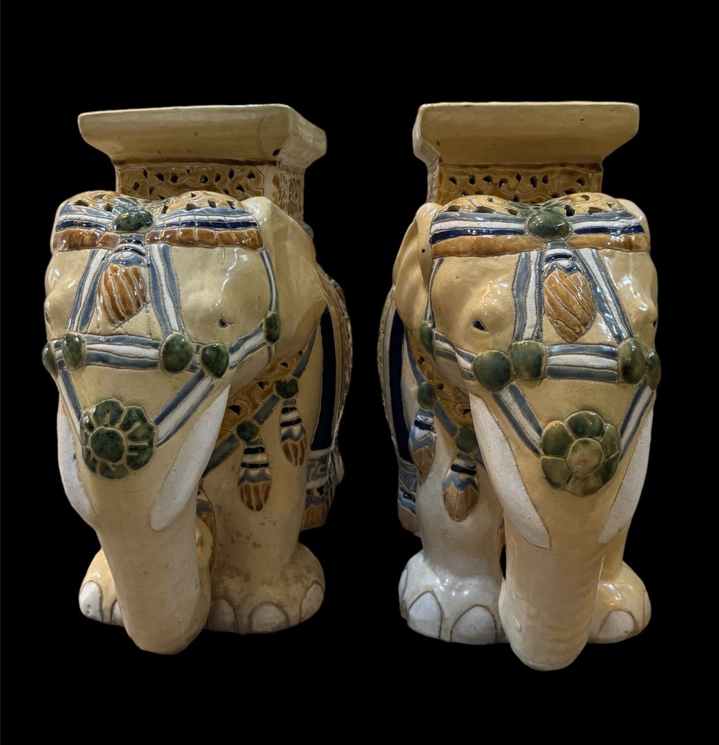 Ceramic Elephant Display Set, Hobbies & Toys, Memorabilia ...