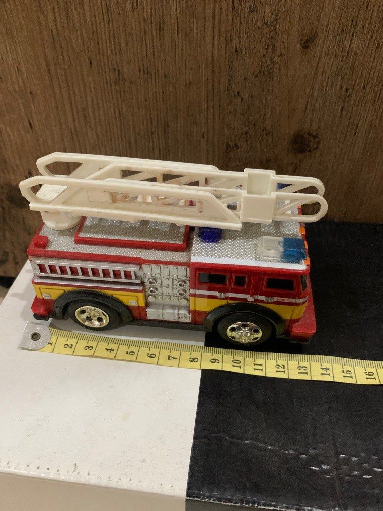 Fire truck toy mobil pemadam kebakaran from ELC, Toys & Collectibles ...