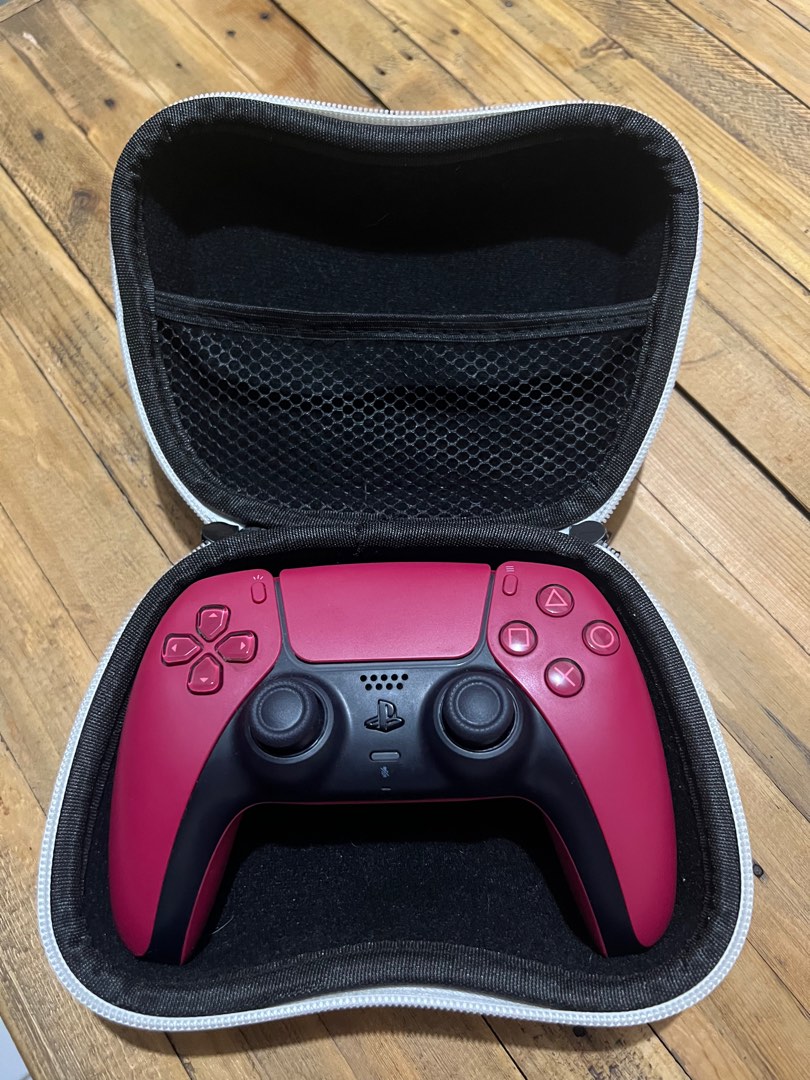 FOR SALE PS5 Controller Cosmic Red and Avengers PS4, Video Gaming ...