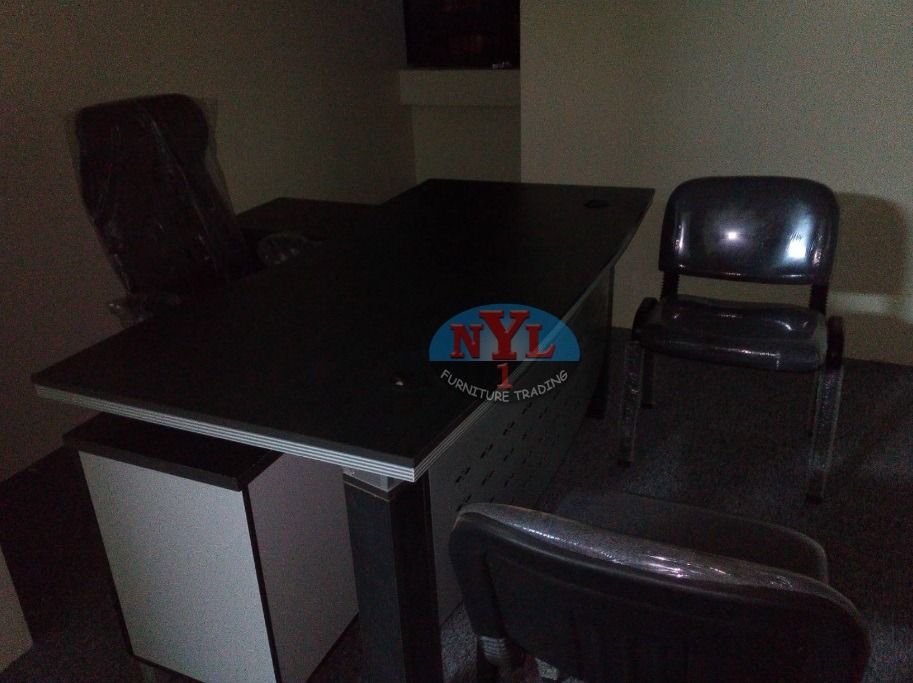 Glass Casing Table, Office Furniture, Manager Table, Boss Table ...
