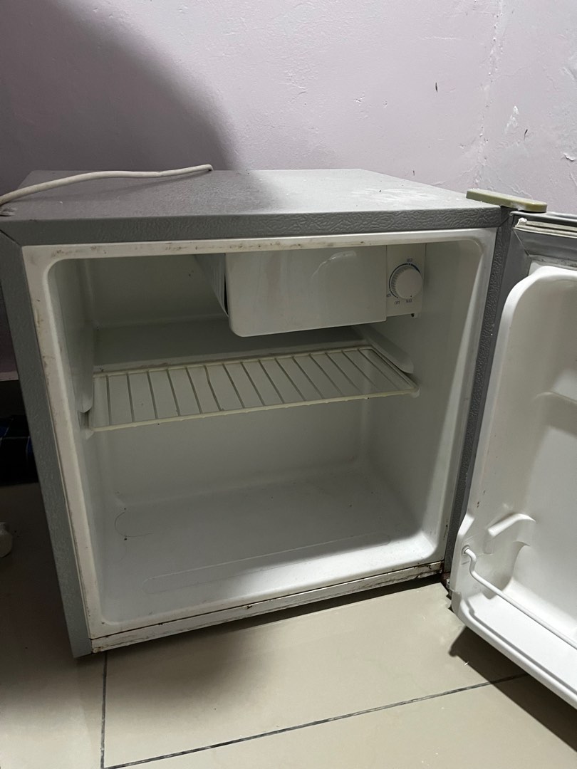 Mini Fridge Morgan, TV & Home Appliances, Kitchen Appliances ...