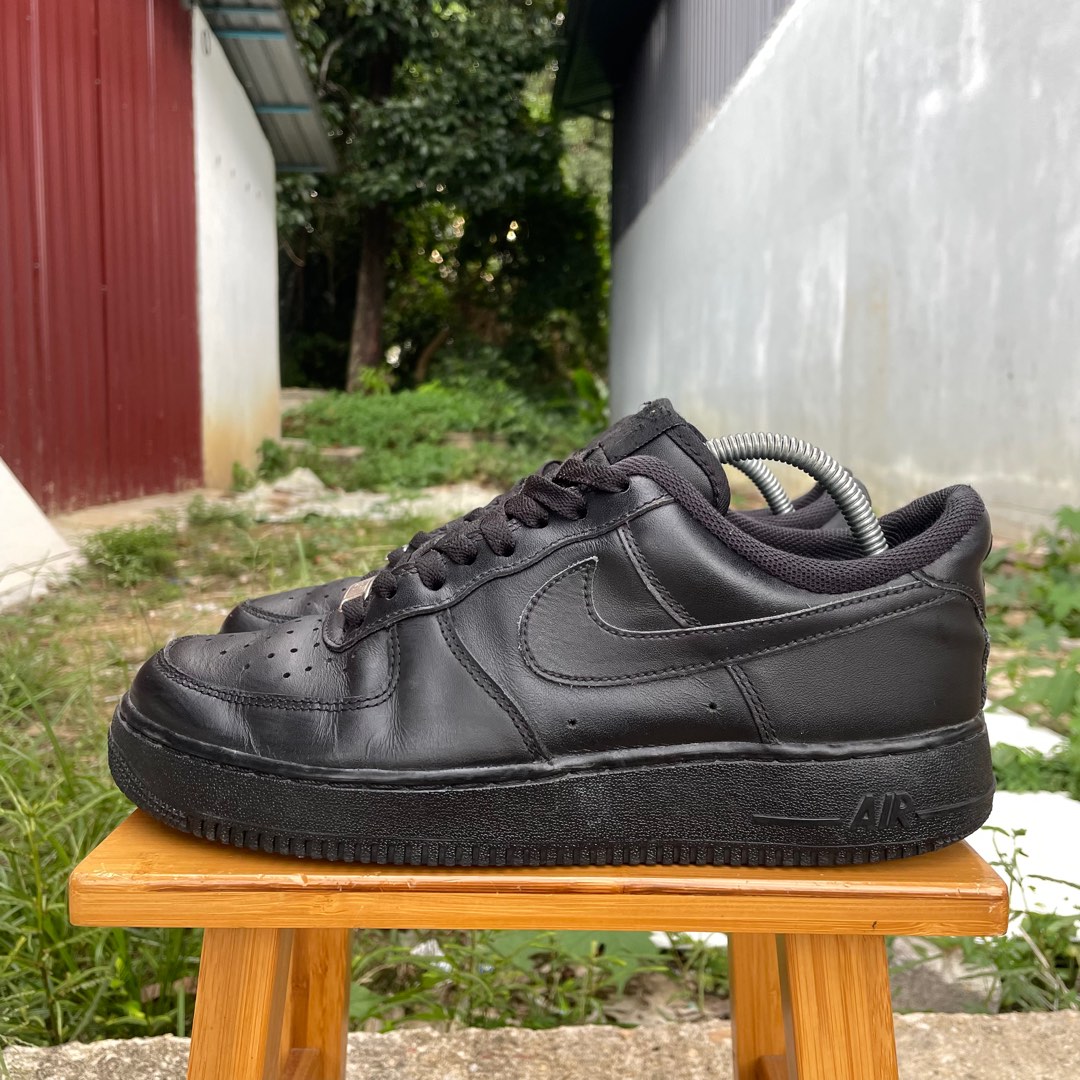 Nike Air F0rce 1 O7 Low Triple Black (8UK) - RM12O, Men's Fashion ...