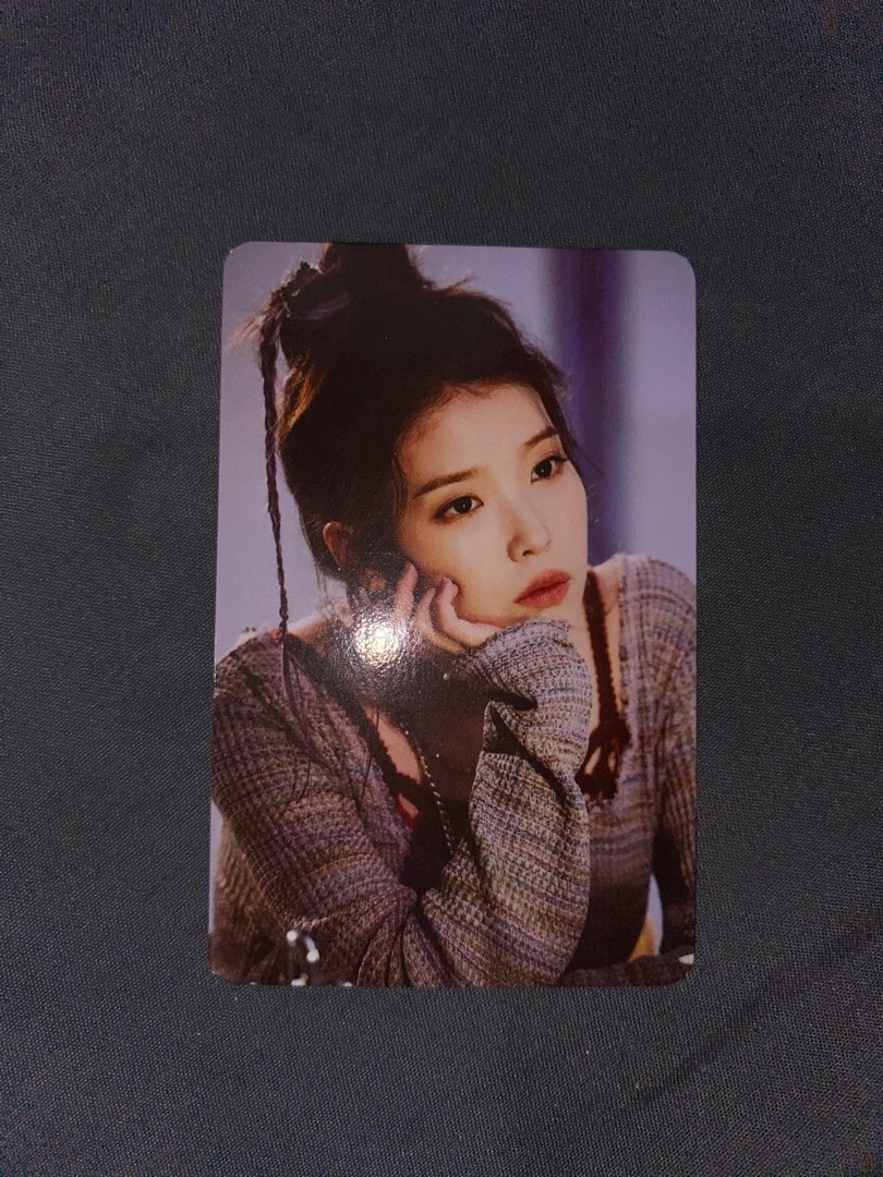 OFFICIAL IU Photocard IU Celebrity Photocard #8, Hobbies & Toys, Memorabilia & Collectibles, K ...
