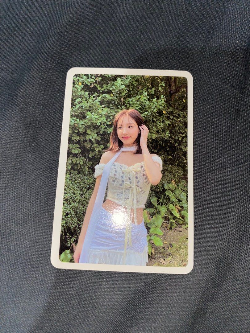 OFFICIAL Nayeon Photocard Twice Photocard Twice pre order benefit photocard, Hobbies & Toys ...