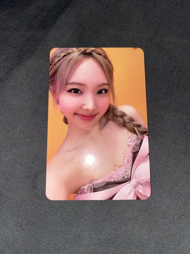 OFFICIAL Nayeon Photocard Twice Photocard, Hobbies & Toys, Memorabilia & Collectibles, K-Wave on ...