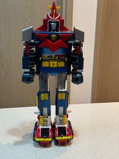 全新 POPY Voltes V V型電磁俠 1期 2號機 Volt Bomber-2 黃手臂, 興趣及遊戲, 玩具 & 遊戲類 ...