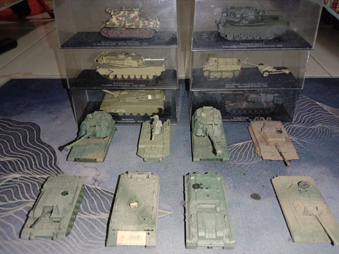 Steyr tank gun diecast model, Hobbies & Toys, Collectibles ...