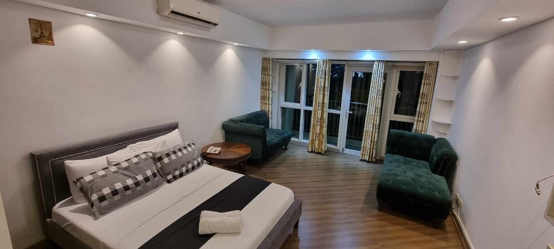 The Manansala Tower, Studio Unit with Balcony For Sale, Rockwell Makati ...