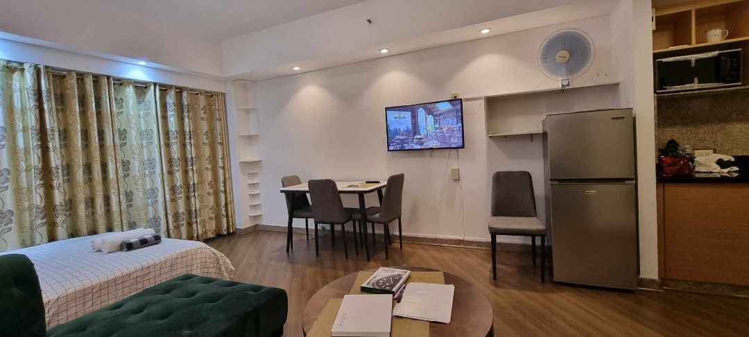 The Manansala Tower, Studio Unit with Balcony For Sale, Rockwell Makati ...