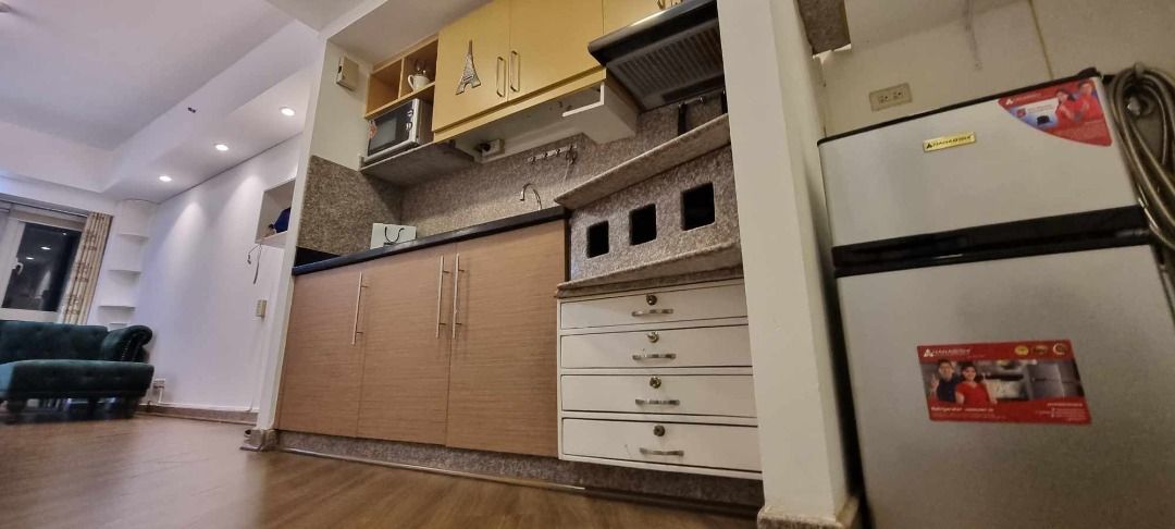 The Manansala Tower, Studio Unit with Balcony For Sale, Rockwell Makati ...