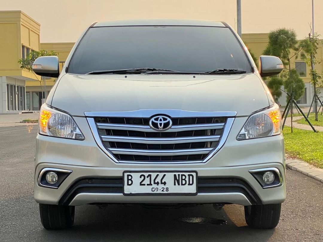 Toyota Kijang Innova Facelift Barong 2.5 V AT Diesel 2013 Silver RARE ...