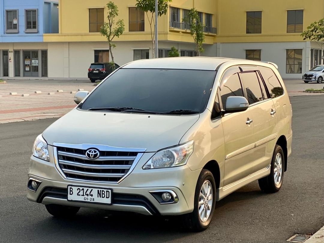 Toyota Kijang Innova Facelift Barong 2.5 V AT Diesel 2013 Silver RARE ...