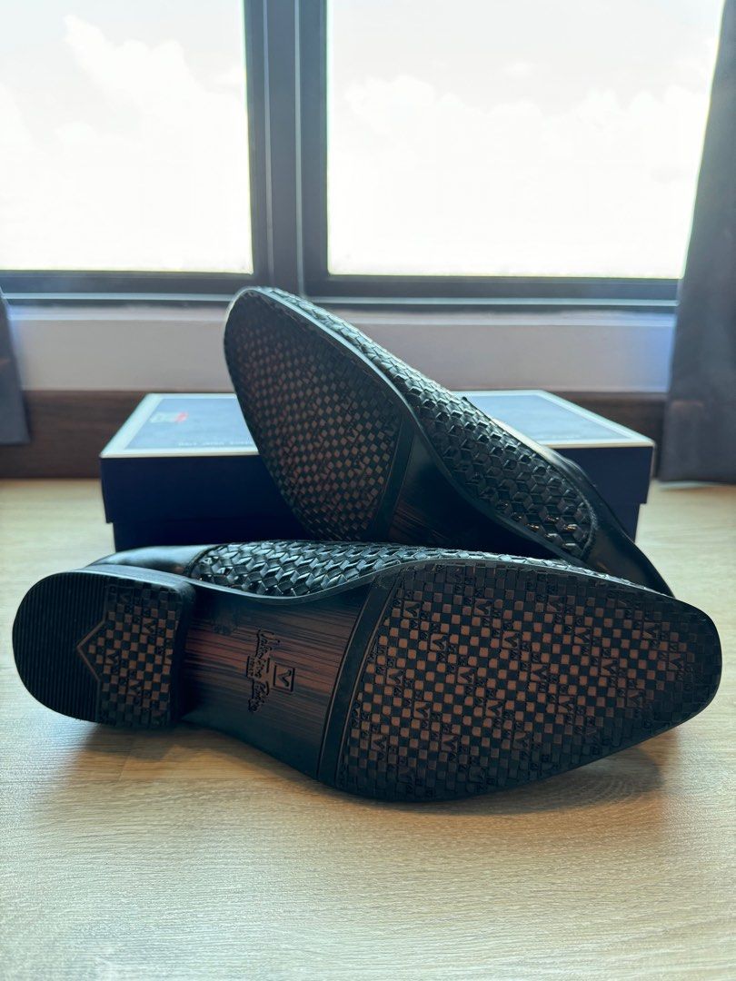 Valentino Rudy Blue color shoe, Men's Fashion, Footwear, Dress shoes on ...