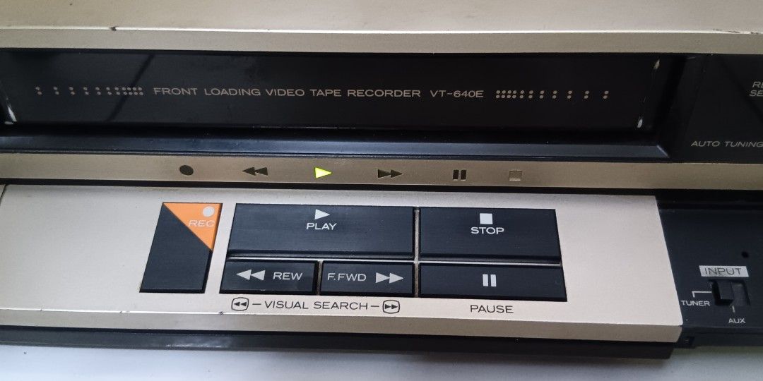 Vintage Hitachi VHS Player, Hobbies & Toys, Collectibles & Memorabilia ...