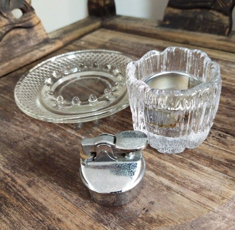 Vintage Lighter & ashtray ., Hobbies & Toys, Memorabilia & Collectibles ...