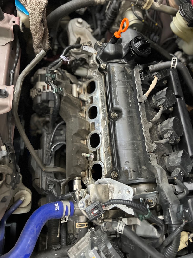 Walnut blasting to intake valve , throttle body cleaning , intake ...