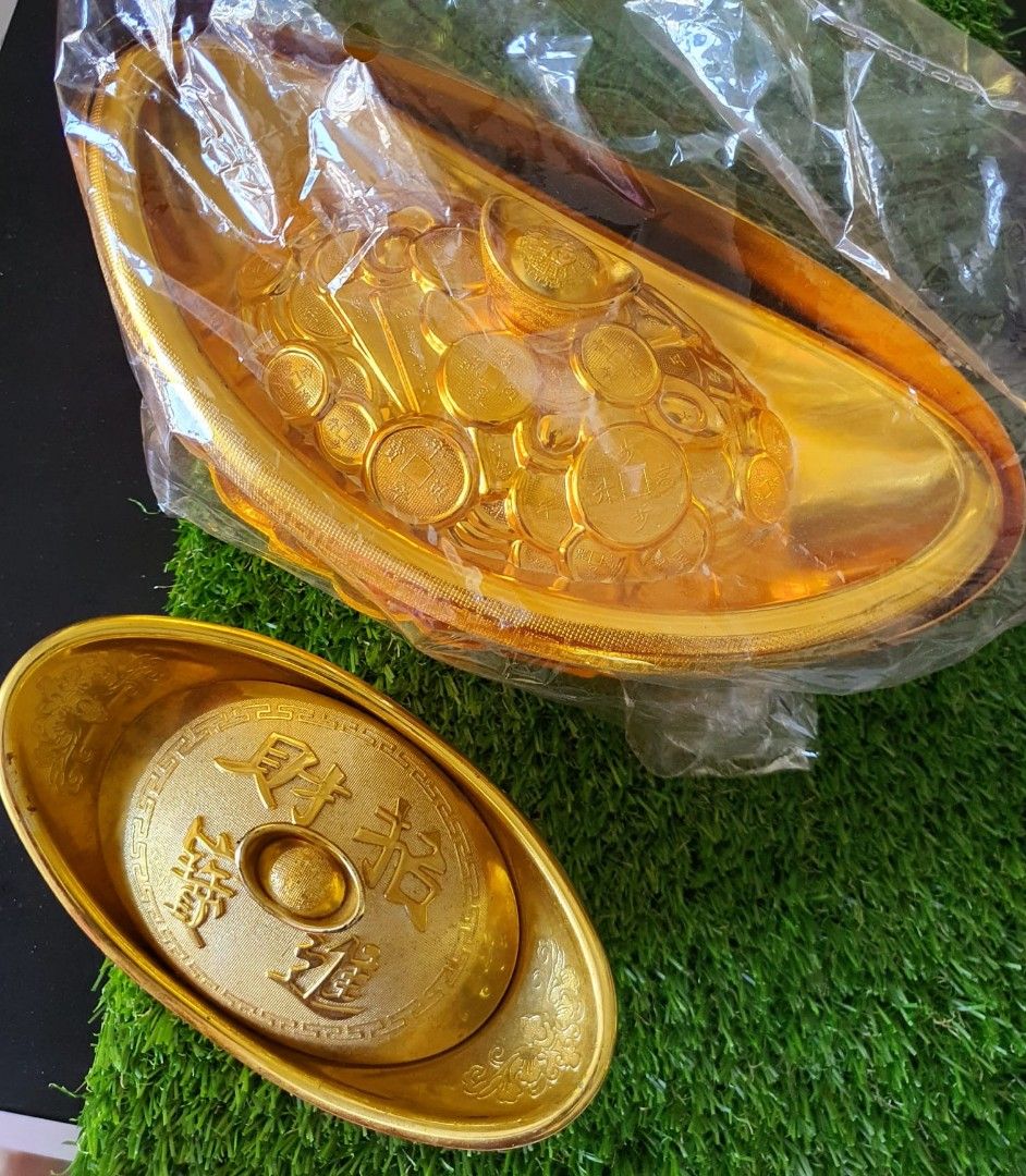 🏆 CNY Gold Ingot Storage Container / Yuan Bao / 金元宝, Hobbies & Toys ...