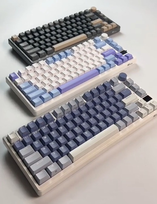 AVAILABLE🔥 SUPPLIER HERE! RKM75 WIRELESS GAMING KEYBOARD, Computers ...