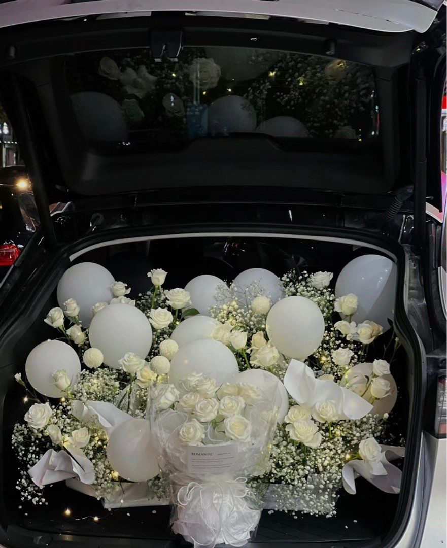 Car boot Proposal Surprise| Fresh Flowers with Balloons, Hobbies & Toys ...